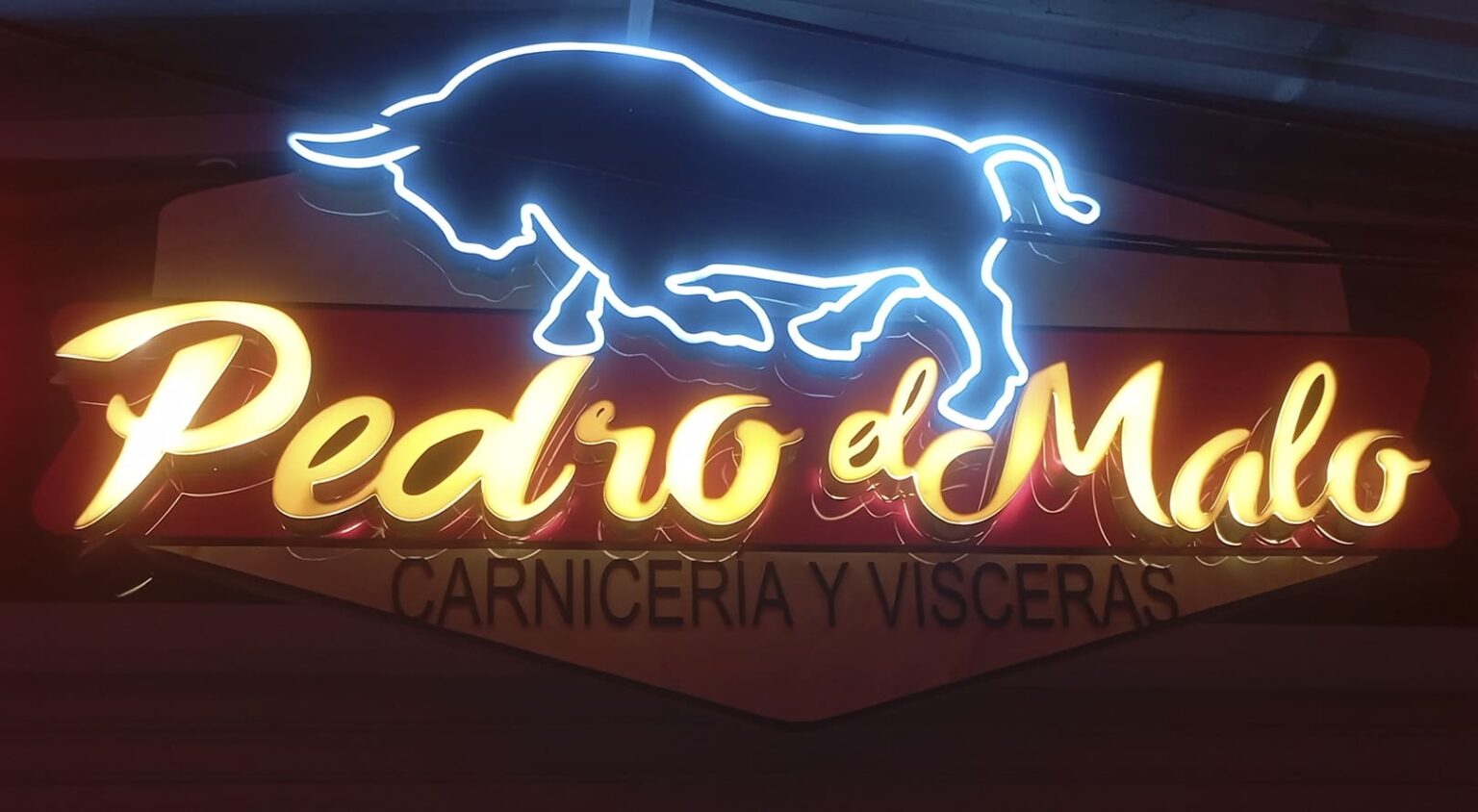 Letreros luminosos personalizados | Antgraphics México